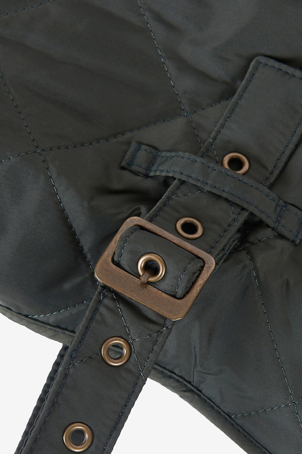 Abrigo Perro Quilted Barbour | ILikeToBuy | Tienda Online Oficial ...