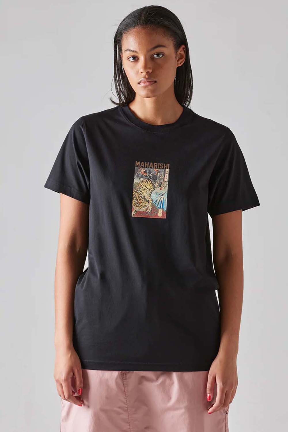 Camiseta Tiger vs. Dragon Maharishi | ILikeToBuy | Tienda Online ...